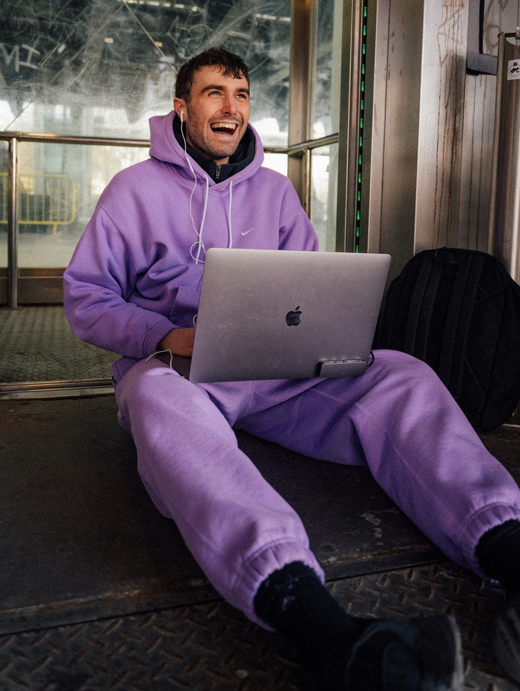 Fred Again Announces Upcoming "Ten Days" Album, featuring Skrillex ...